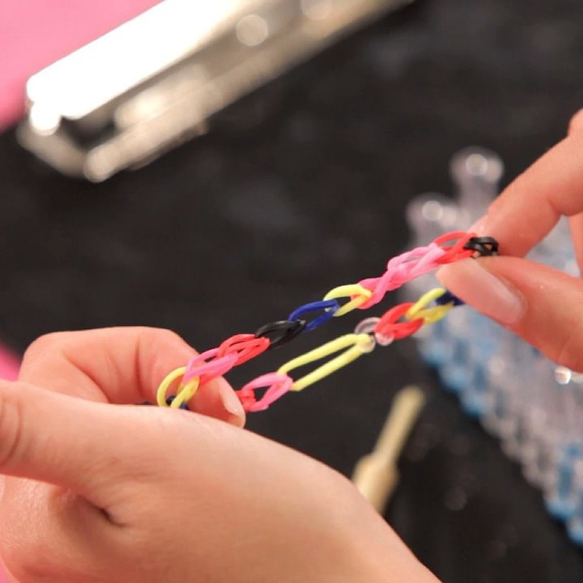 Single rainbow loom store