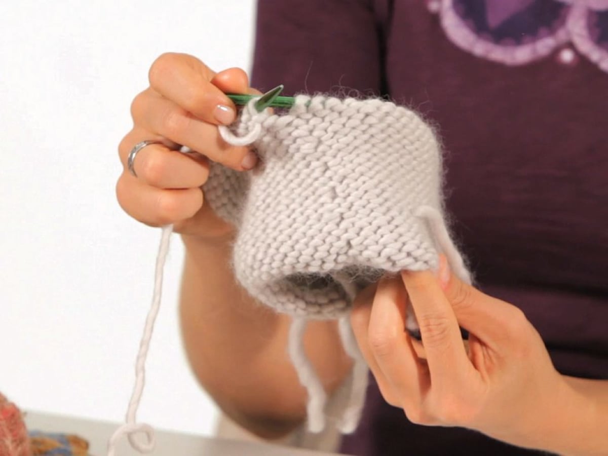 How to Do a Reverse Stockinette Stitch in the Round Howcast